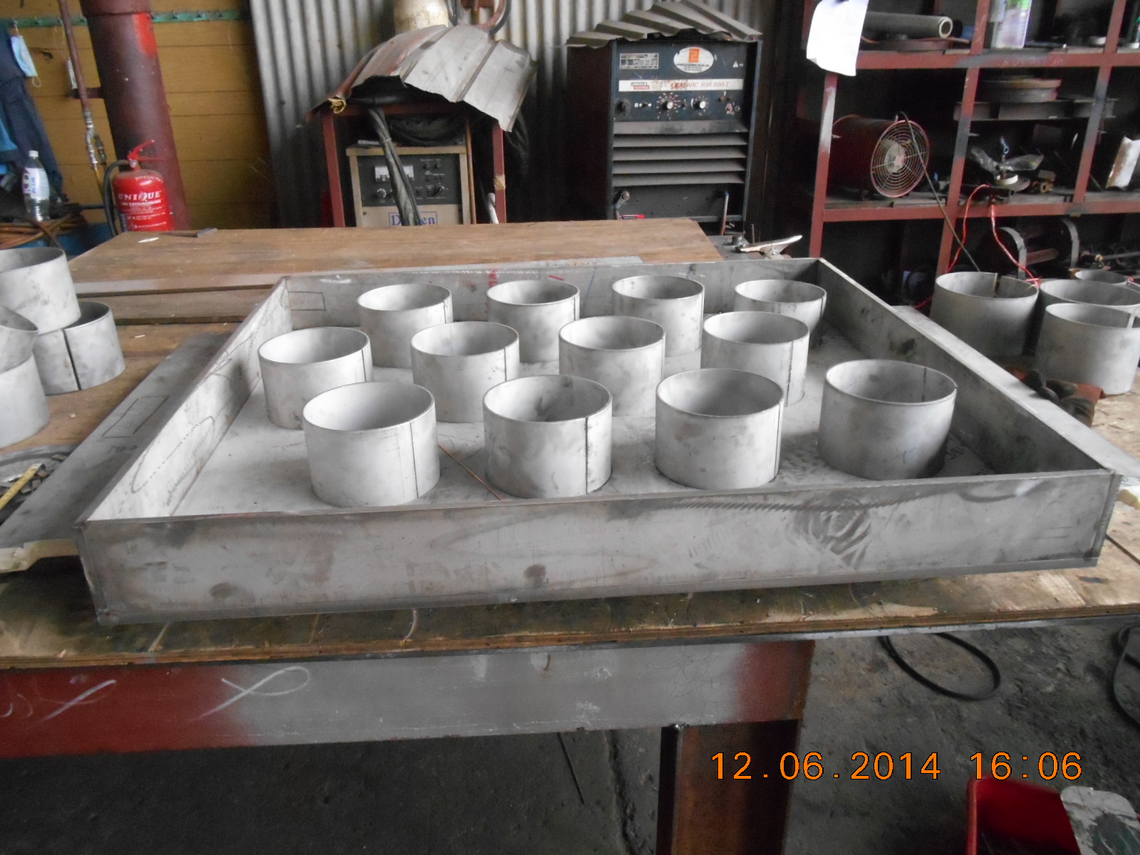 End Tube Sheet - Chakrabitara Sdn Bhd
